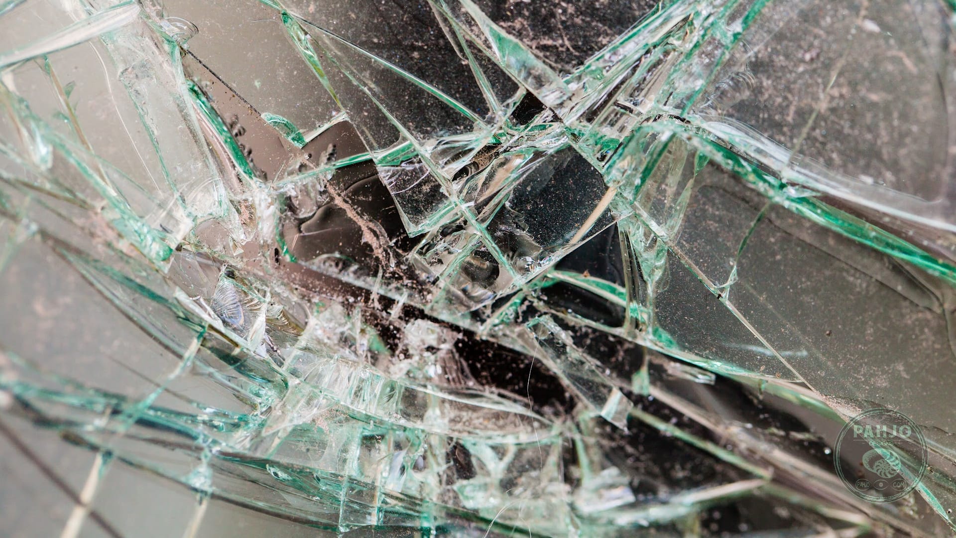 How To Fix a Cracked Mirror: The DIY Repair Guide