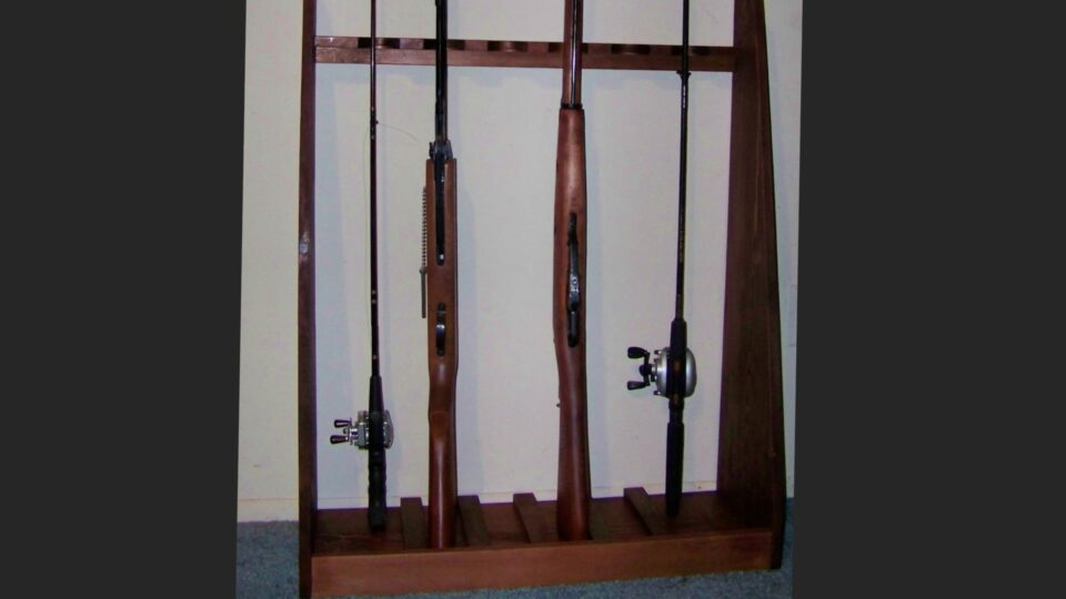 35 Easy DIY Gun Wall Mount Rack Displays (Free Plans)