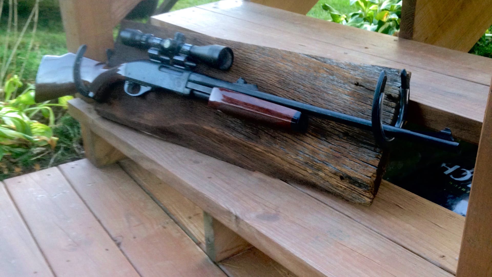 35 Easy DIY Gun Wall Mount Rack Displays (Free Plans)